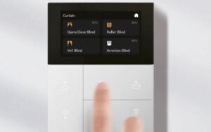Das KNX WALTZ Touch+ Pad im Detail
